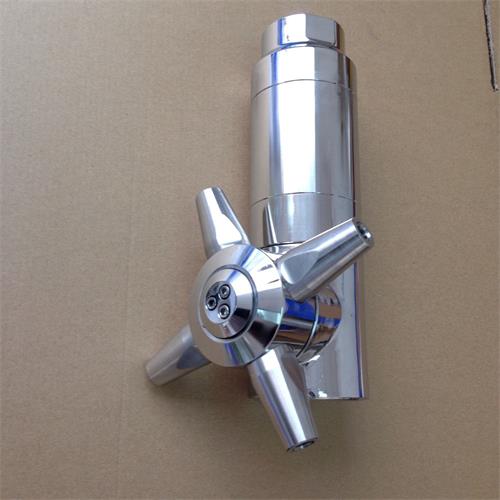 3D rotating tank cleaner provides a powerful and thorough 360-degree ...